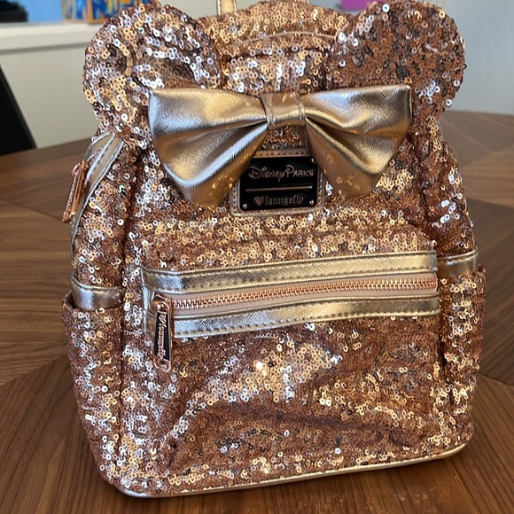 Loungefly | Bags | Loungefly Original Rose Gold Sequin Minnie Mouse ...